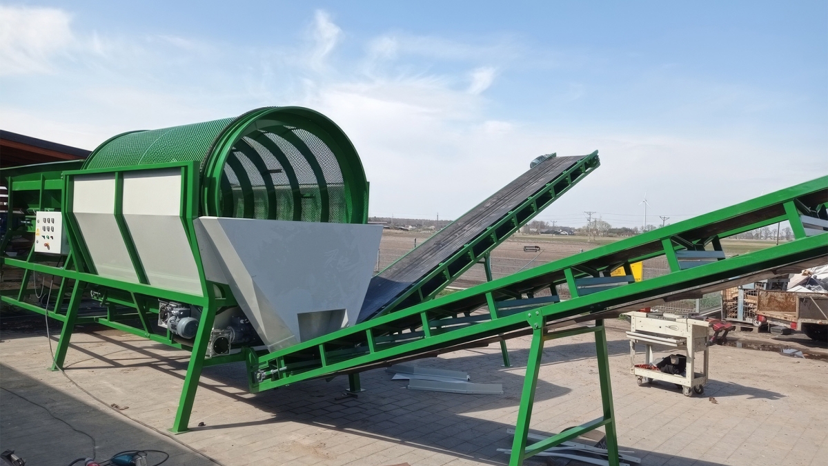 Screeners for municipal waste • SORT-MECH
